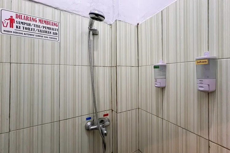 Reddoorz Syariah Near Universitas Mulawarman - Samarinda