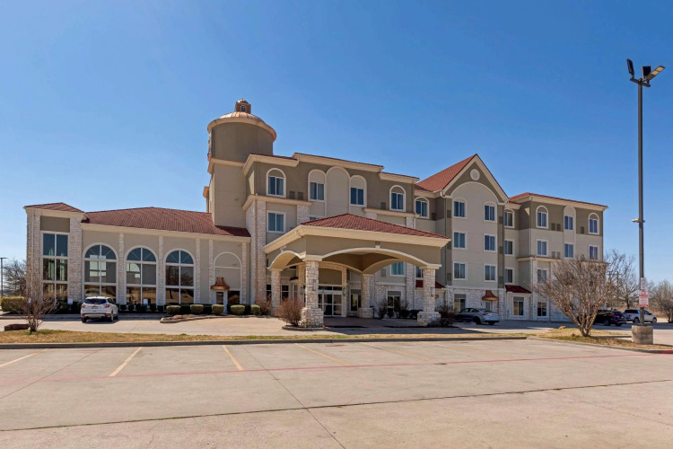 Comfort Suites Gainesville - Lake Texoma