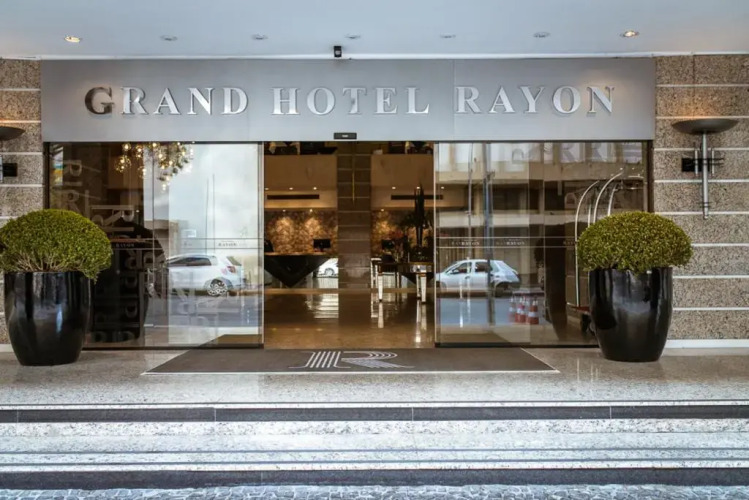 Grand Mercure Curitiba Rayon - Curitiba