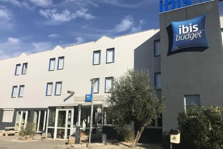 Ibis Budget Arles Sud Fourchon - Arles