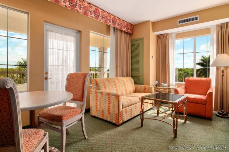 Doubletree Suites By Hilton Naples - Bonita Springs, FL