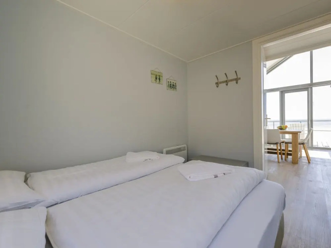 Beautifully Located Holiday Home On The North Sea Beach Of Julianadorp - Texel