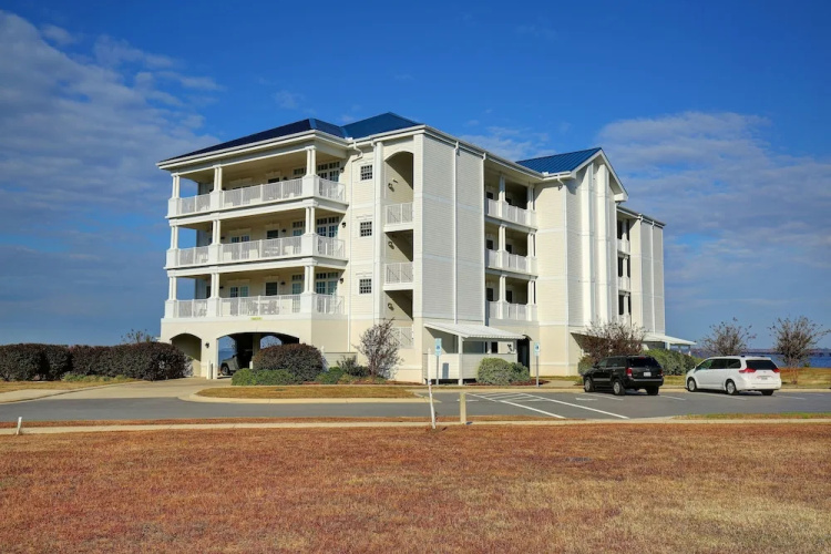 Waterside Resort - North Carolina