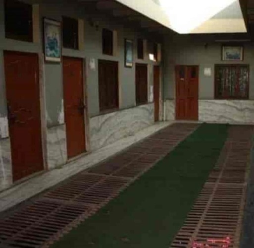 Goroomgo Shyam Inn Mathura - Mathura