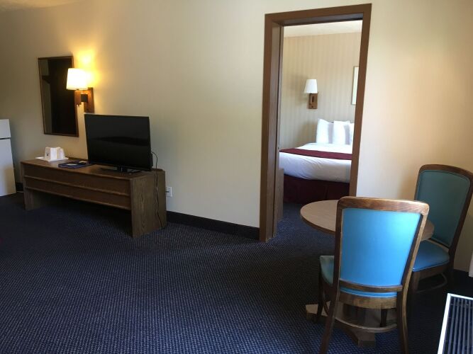 Americas Best Value Inn & Suites Ft. Collins E At I-25 - Wellington, CO