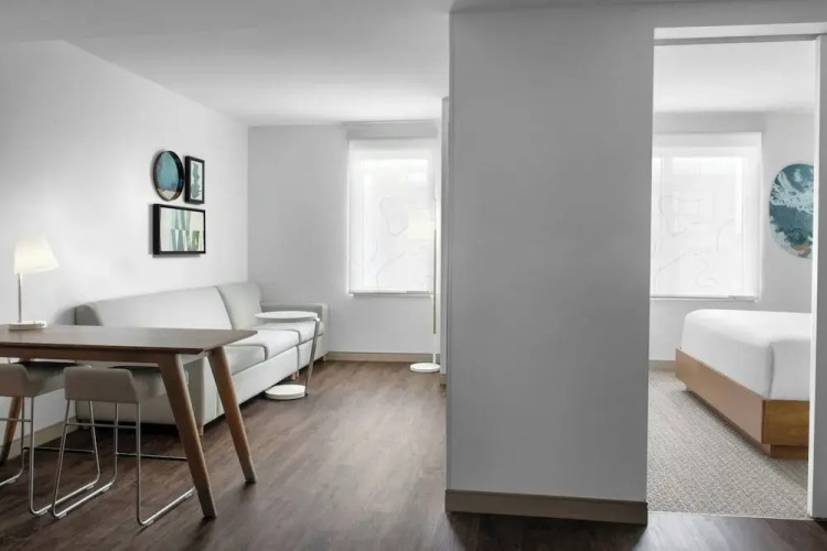 Element Calgary Downtown - Calgary