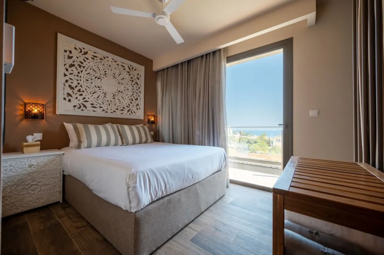 Exotic Sea Boutique - Айя Напа