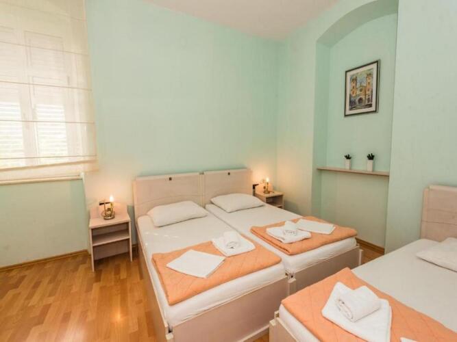 Guesthouse Aurora - Trpanj