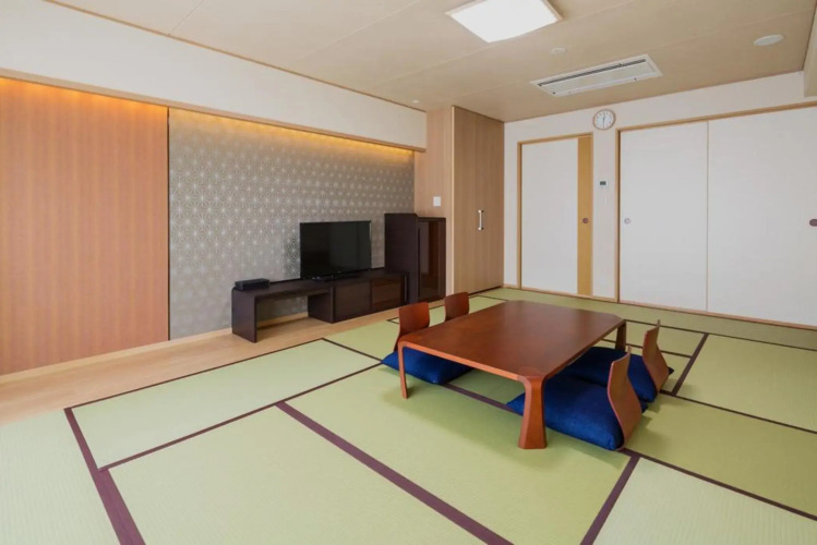Hakone Kogen Hotel - Chigasaki