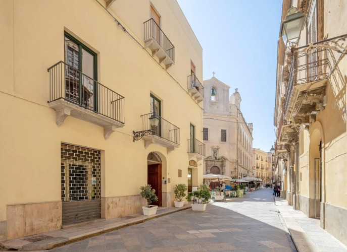 Five Place Design Suite & Apartments - Trapani