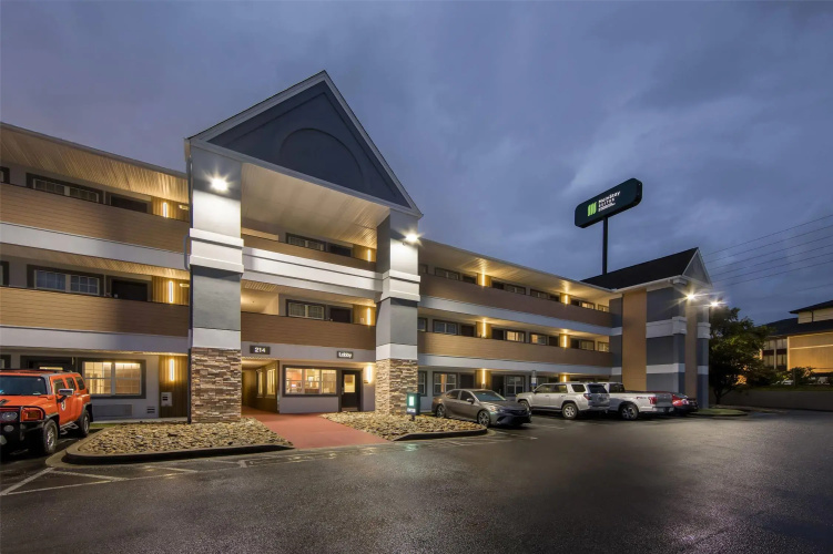 Mainstay Suites Knoxville - Cedar Bluff - Knoxville
