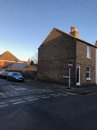 Charming 2-bed House In Birchington Town Centre - Birchington