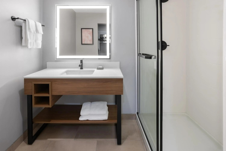 Hawthorn Extended Stay By Wyndham Williston/burlington - Colchester