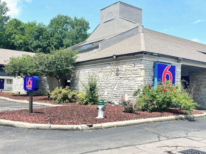 Studio 6 Suites Dayton, Oh - Englewood - Dayton, OH