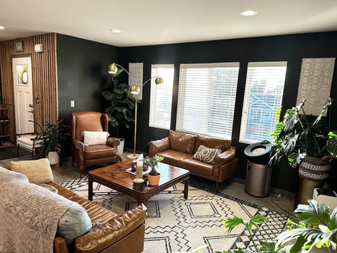 Central Tacoma Homestay -Private Room- - Tacoma, WA