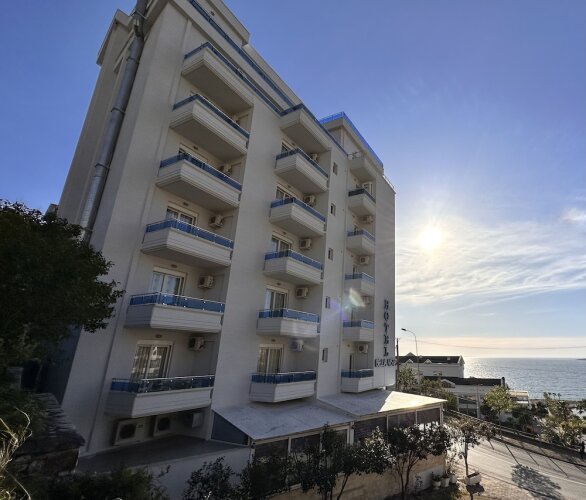 Bella Vista Hotel - サランダ