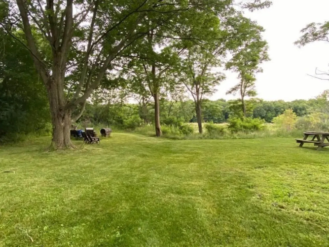 The Sanctuary On Huron River - Lincoln Park