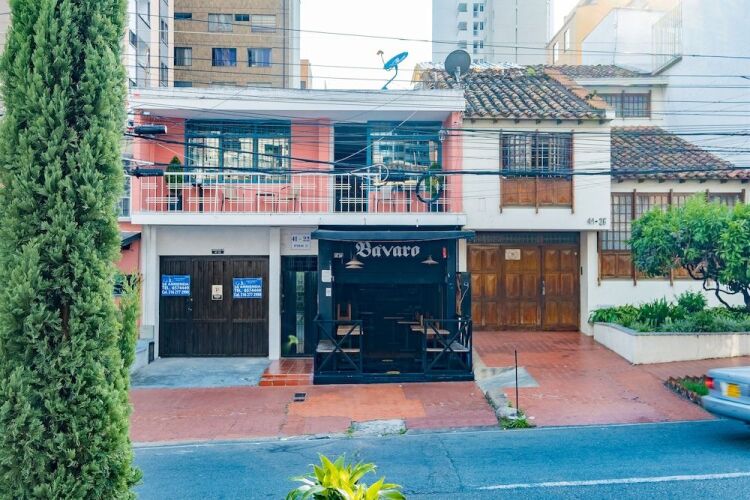 Hotel Casa De Pinos - Bucaramanga