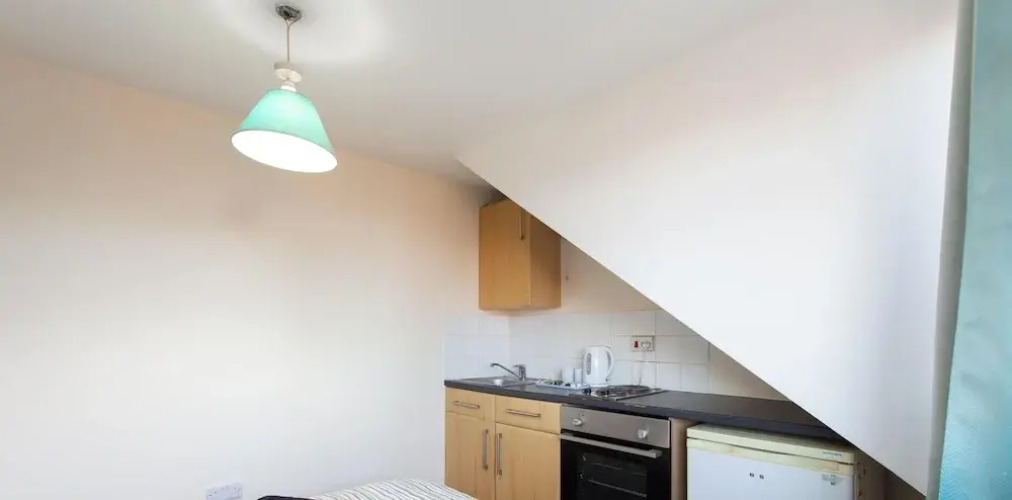 Pebbles Guest House - Flat 6 - Southampton