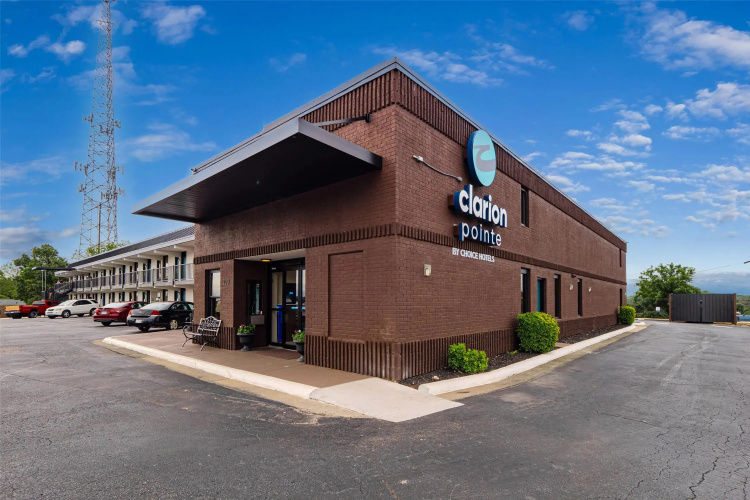 Clarion Pointe Winston – Salem Downtown - Winston-Salem, NC