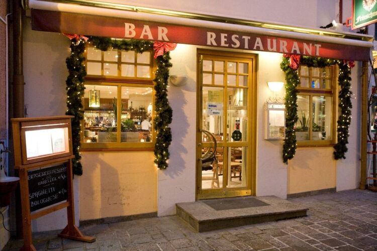 Apartmenthaus Hotel Cella Central - Zell am See