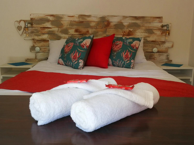 King Protea Self Catering Accommodation In Erasmuskloof, Pretoria East - Pretoria