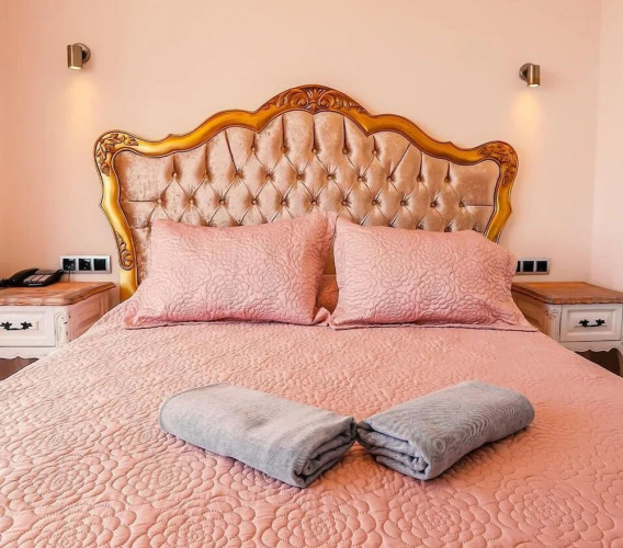 Amour Alacati Butik Otel - アラサトゥ