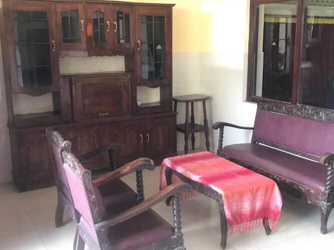 Oyo 93864 Wisma Gading Syariah - Pemalang