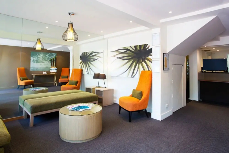 Metro Mirage Hotel Newport - Sydney