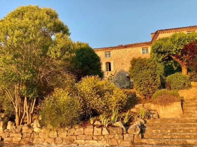 Hôtel Restaurant Clos Des Sullys - Gard