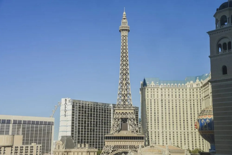 Stripviewsuites At Jockey Club - Las Vegas, NV