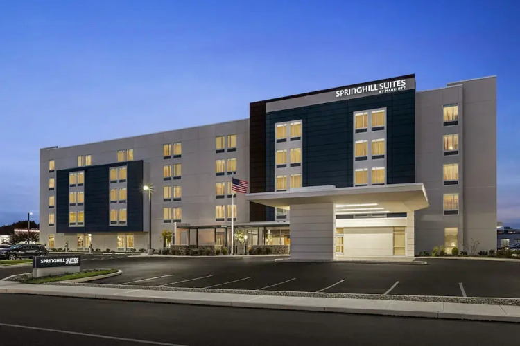 Springhill Suites By Marriott Fargo - Fargo, ND