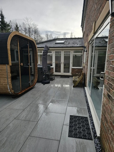 Luxury Spa Home With Hot Tub Sauna And Pool Table - Chesterfield