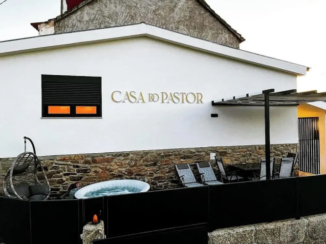 Casa Do Pastor - By Matias Nature - Seia