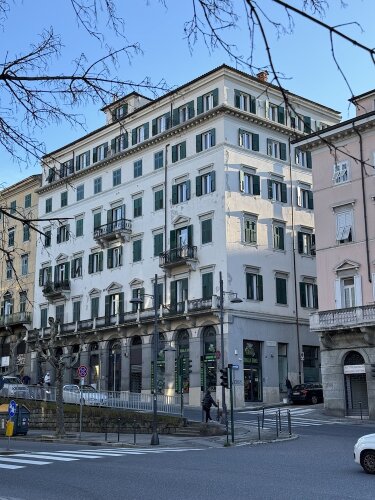 Al Garibaldino Rooms - Trieste