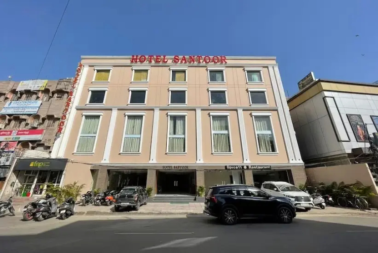 Hotel Santoor - Varanasi