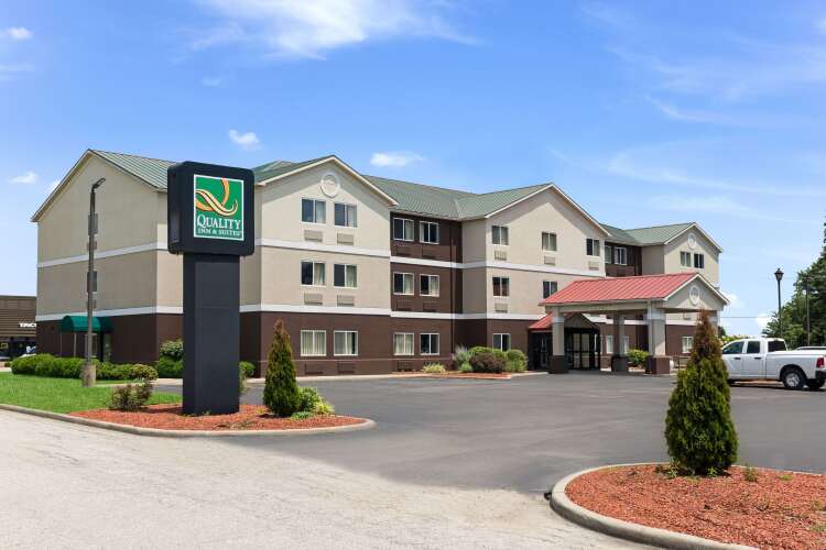 Quality Inn & Suites - Santa Claus, IN