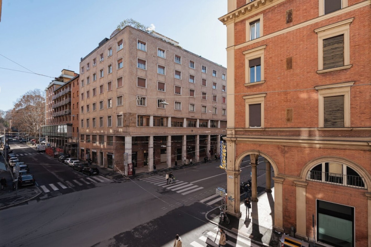 Centrale Bologna - Bologna