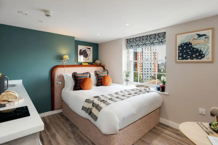 Colston Street - Your Apartment - Bristol Airport (BRS)