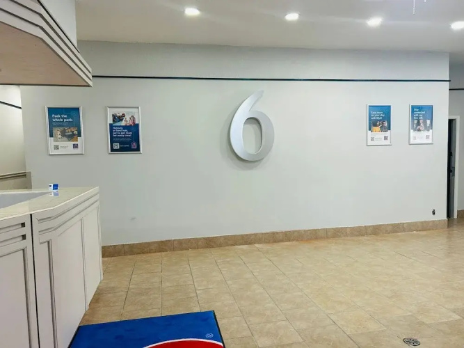 Motel 6 – Cornwall, On - Cornwall