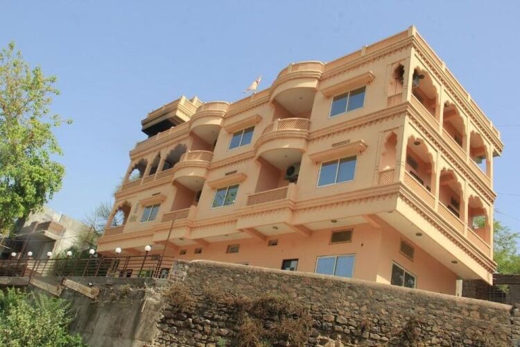 Hotel Raj Palace - Maheshwar