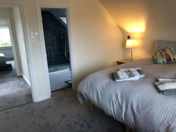 Discreet Luxury, Super House! - Cork