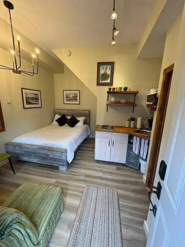 Downtown Whitehorse - Basekamp - Whitehorse