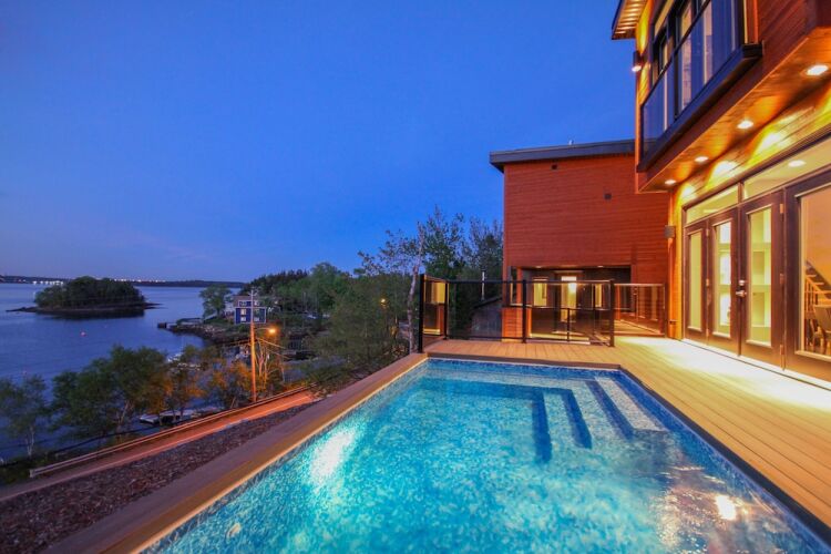 Lux Exec Home Hfx Waterfront Pool Hot Tub - Halifax