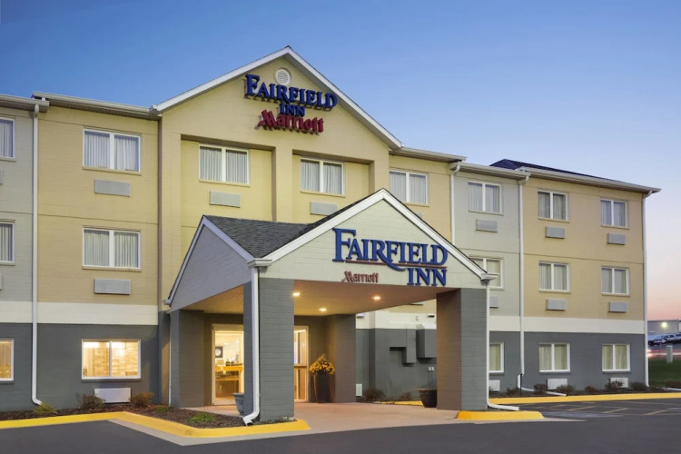 Fairfield Inn Dubuque - Dubuque, IA