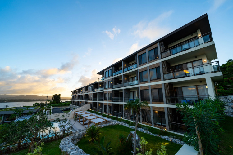 Away Okinawa Kouri Island Resort - 沖縄県