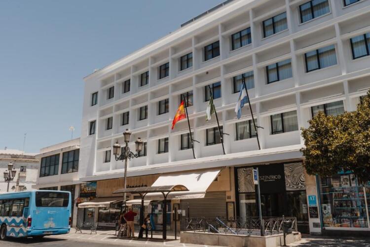 Eszentrico Suites Jerez - Jerez de la Frontera