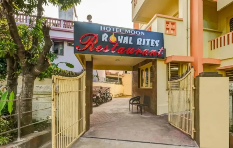 Dhamstay Hotel Moon Near Niladri Beach - Puri