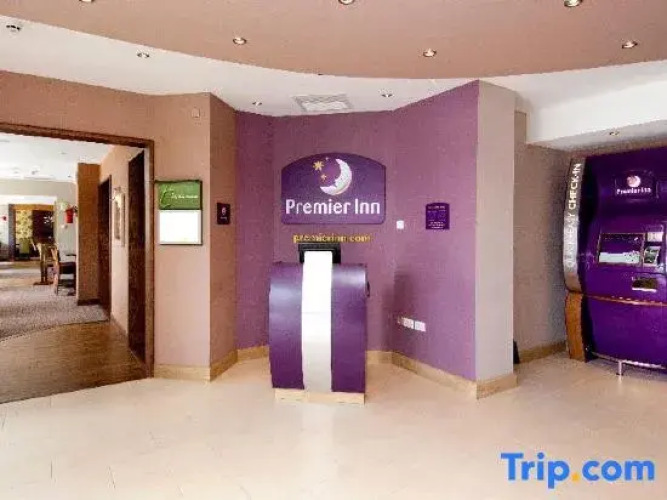 Premier Inn Southampton City Centre (West Quay) - Southampton