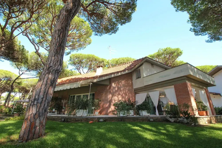 Villa Gio-d Con Grande Giardino - Marina di Grosseto